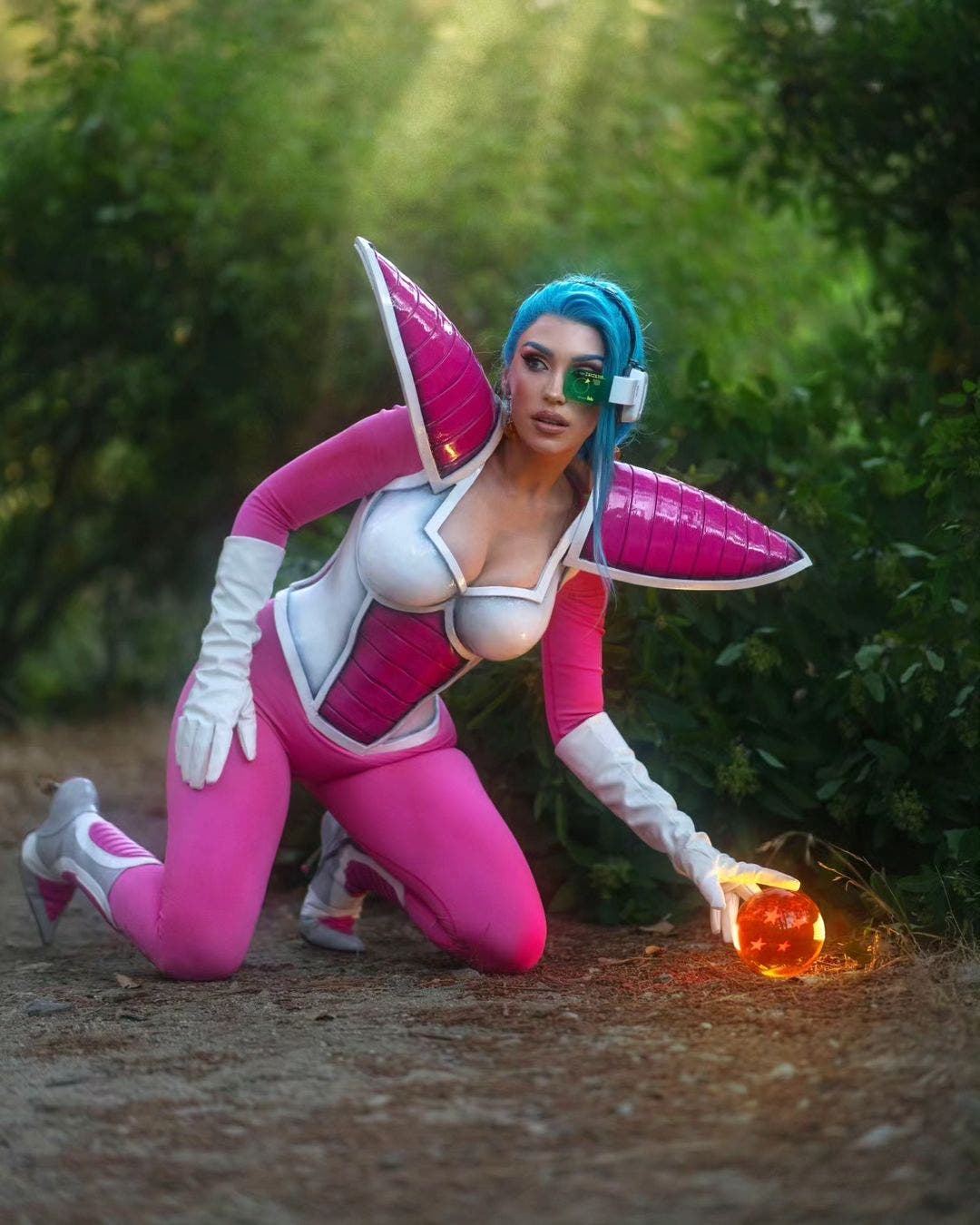 Este Cosplay De Bulma Imagina Como Habría Sido Al Nacer Como Saiyan